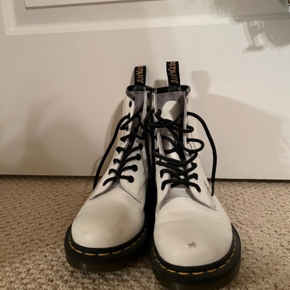 Dr. Martens | Shoes | White Doc Martens Lace Up Boot | Poshmark